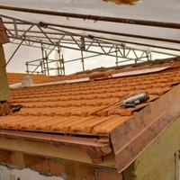 PREZZO FORNITURA E POSA LINEA DI COLMO